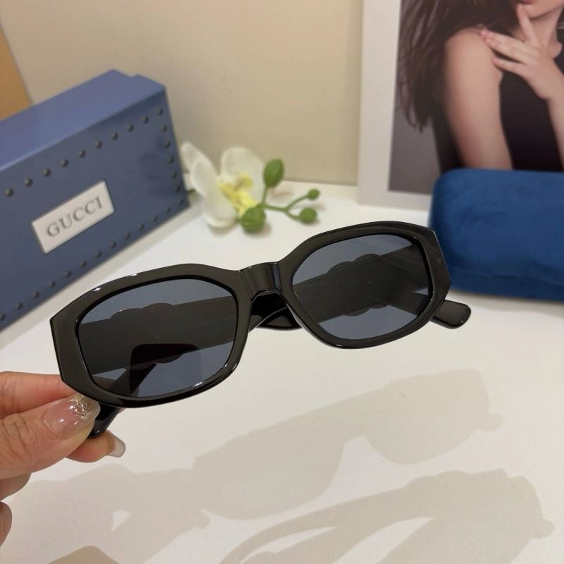 Low-cost Gucci Sunglasses