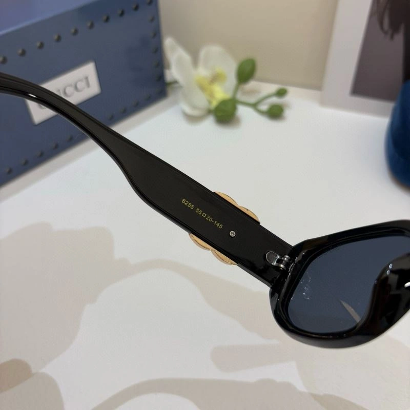 Low-cost Gucci Sunglasses