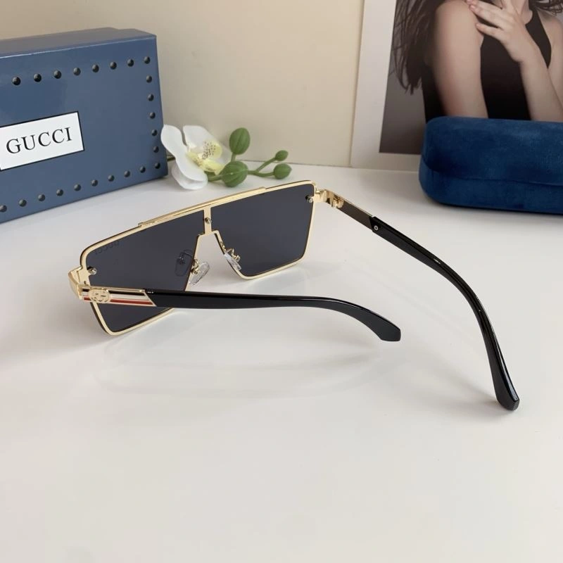 Top match Gucci Sunglasses