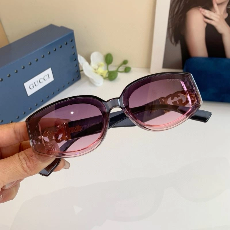 Top match Gucci Sunglasses