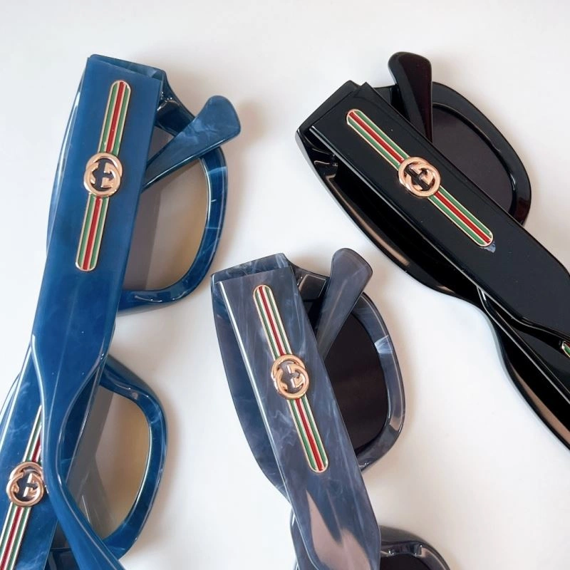 Exact replica Gucci Sunglasses