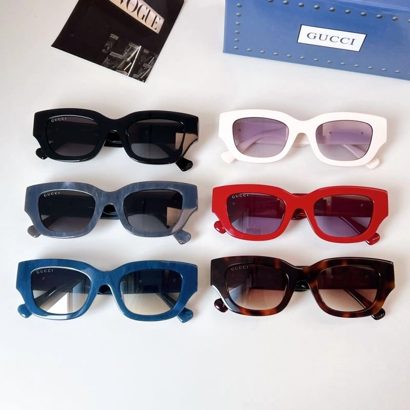 Exact replica Gucci Sunglasses
