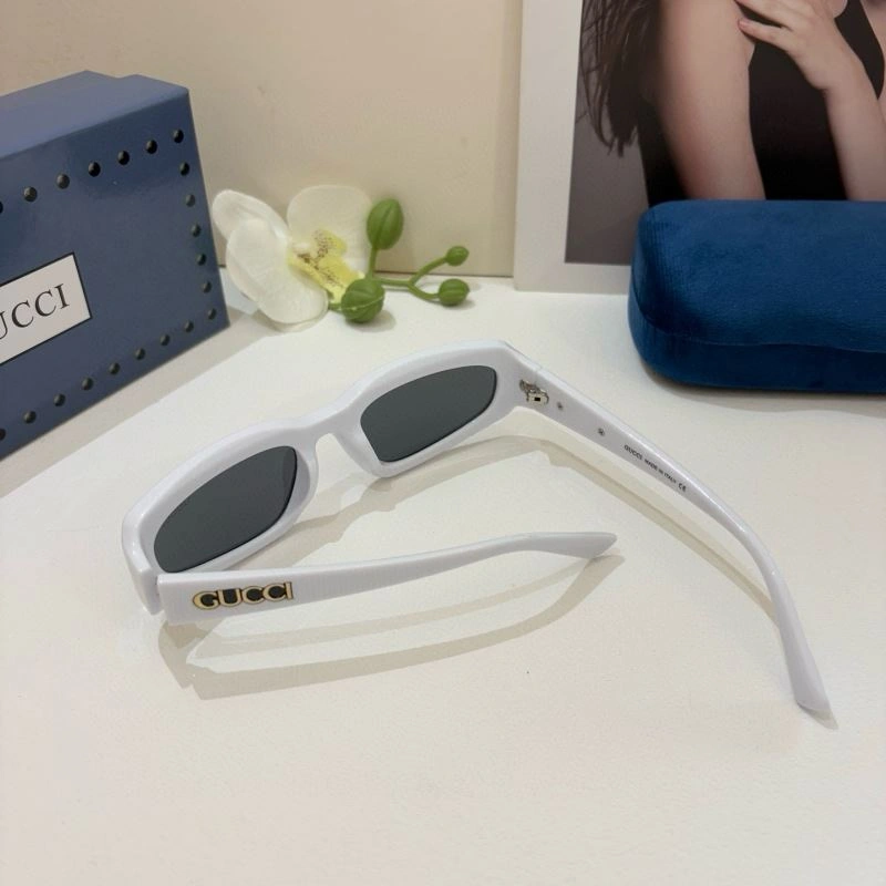 Low-cost Gucci Sunglasses