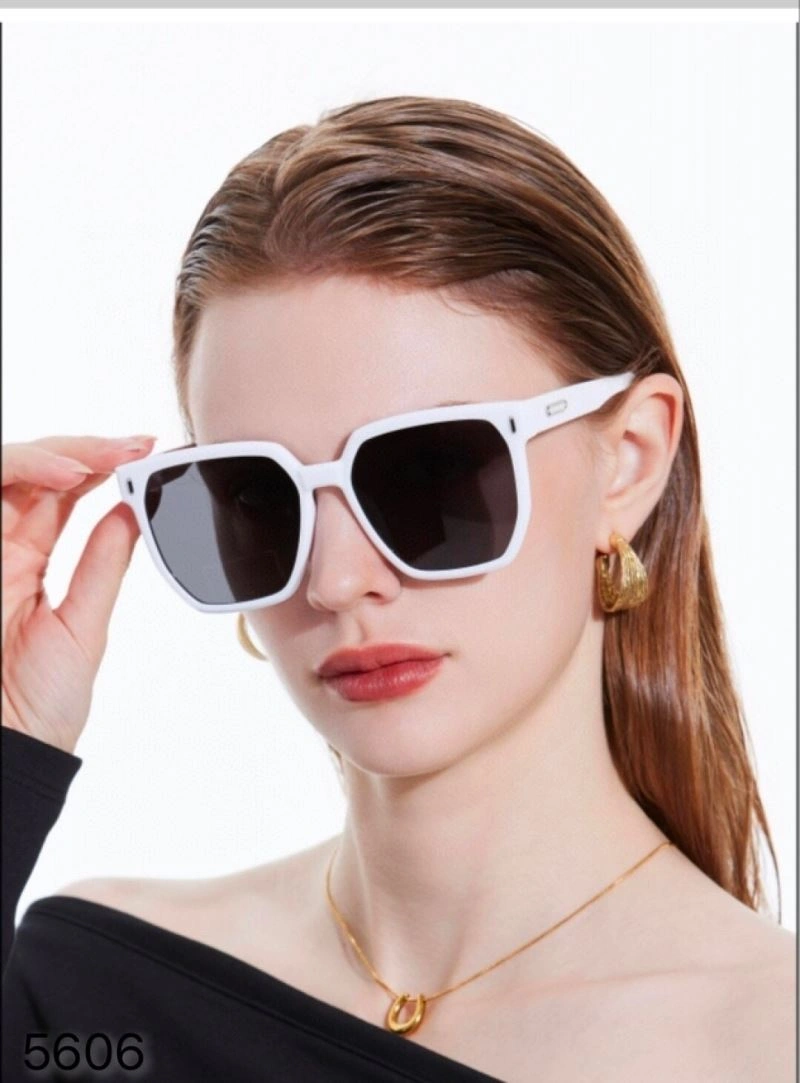 Brand-authenticated Gucci Sunglasses