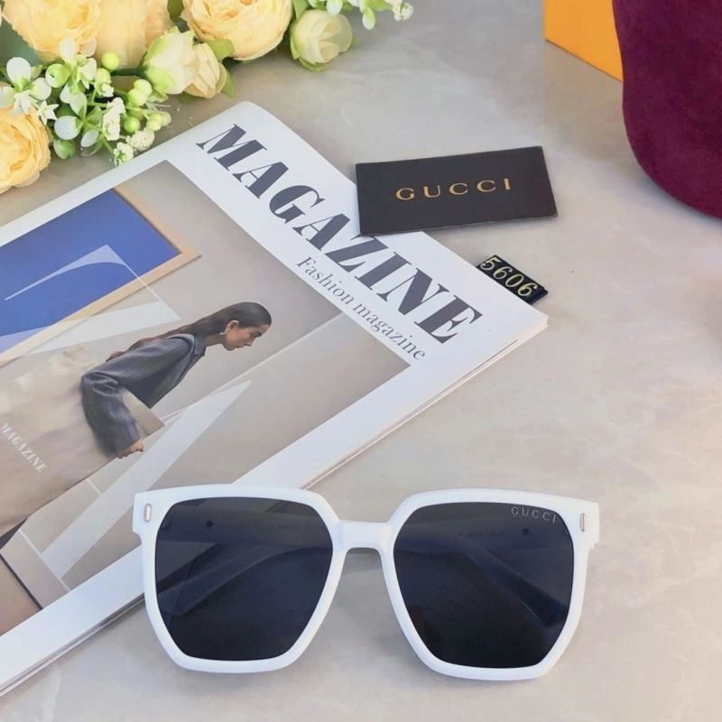 Brand-authenticated Gucci Sunglasses