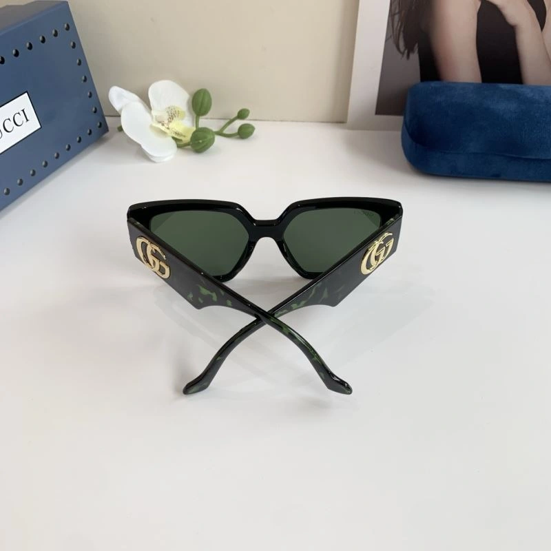 Low-cost Gucci Sunglasses