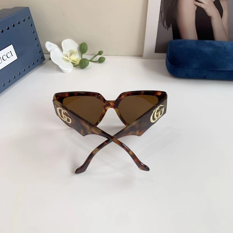Exact replica Gucci Sunglasses