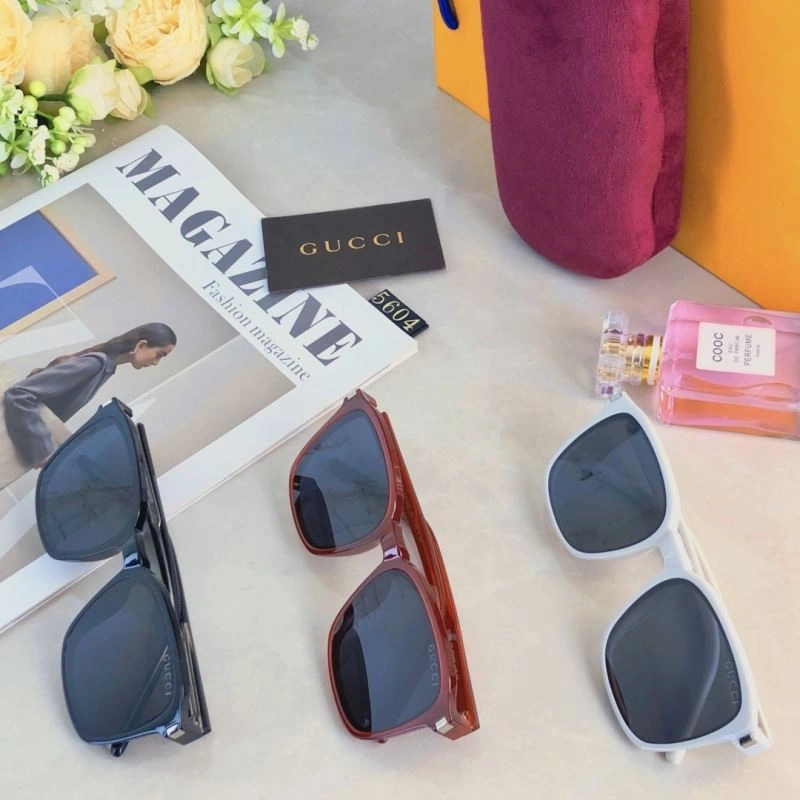Exact replica Gucci Sunglasses