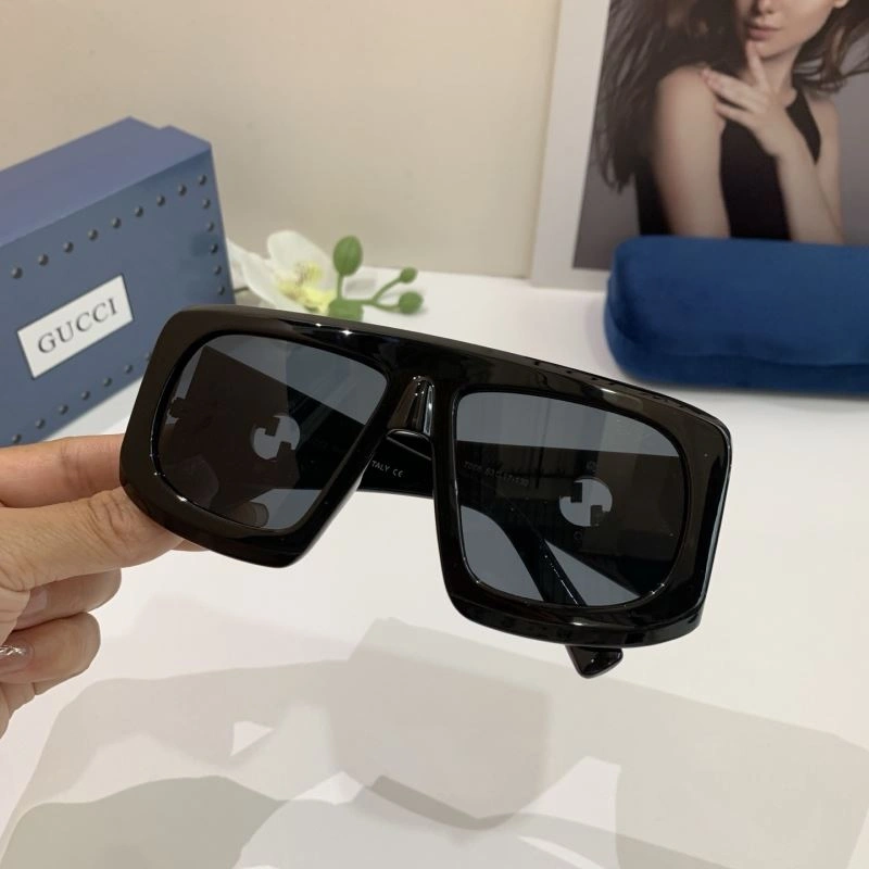 Low-cost Gucci Sunglasses