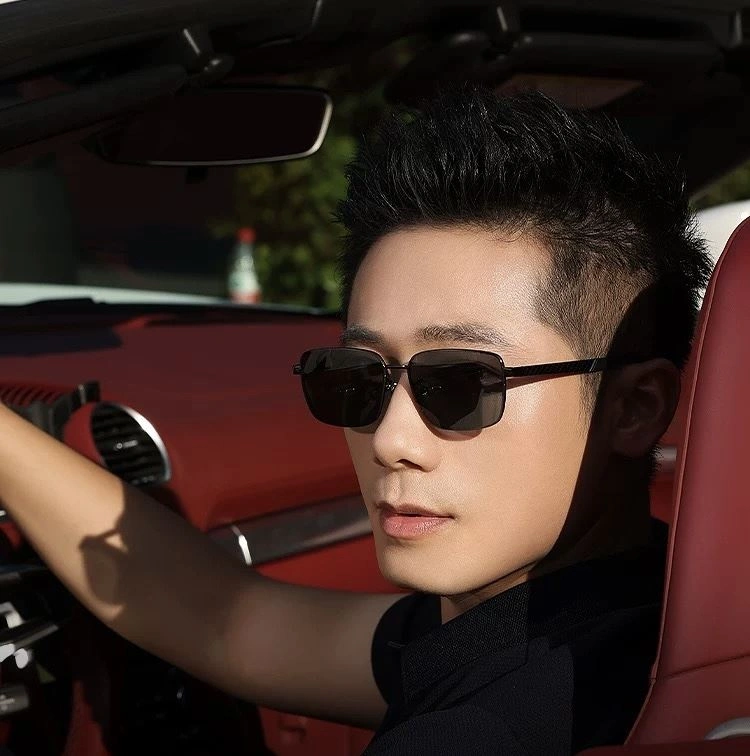 Accurate model Gucci Sunglasses