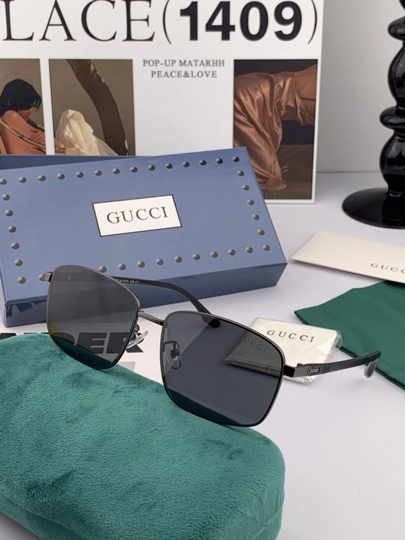 Accurate model Gucci Sunglasses
