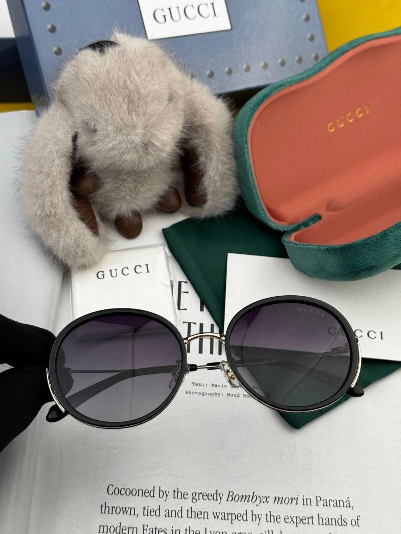Top match Gucci Sunglasses