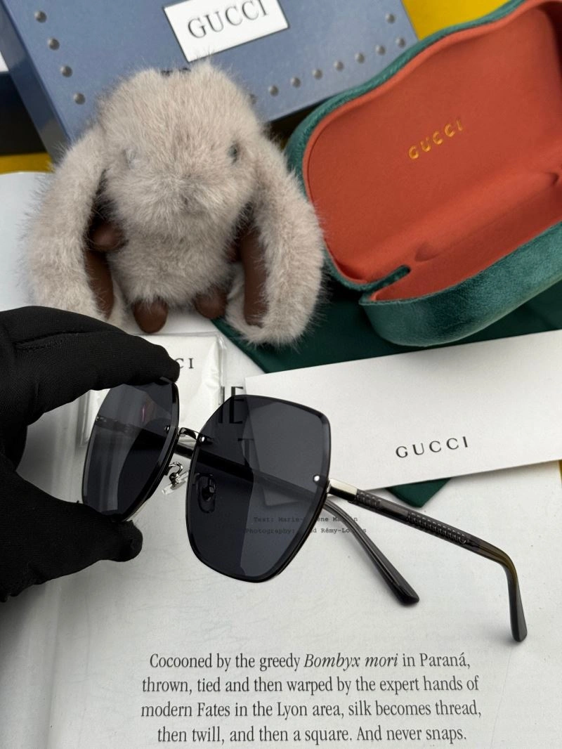 Top match Gucci Sunglasses