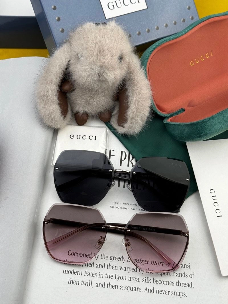 Top match Gucci Sunglasses