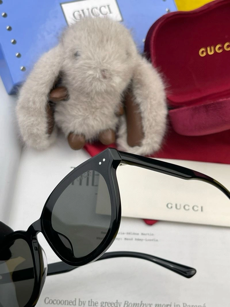 Inexpensive Gucci Sunglasses