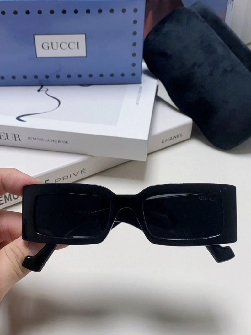 Top mirror Gucci Sunglasses