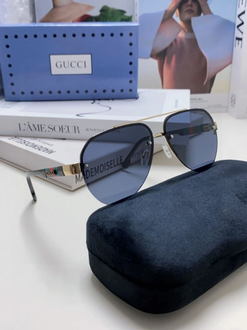 Exact replica Gucci Sunglasses