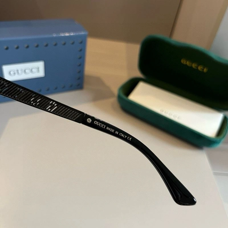 Top match Gucci Sunglasses