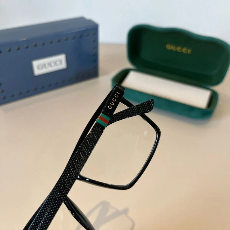 Brand-authenticated Gucci Sunglasses