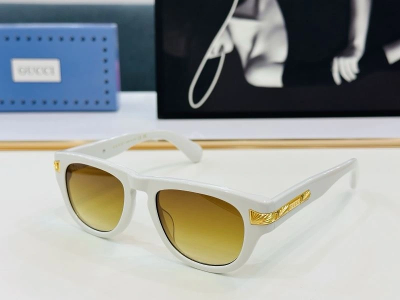Low-cost Gucci Sunglasses