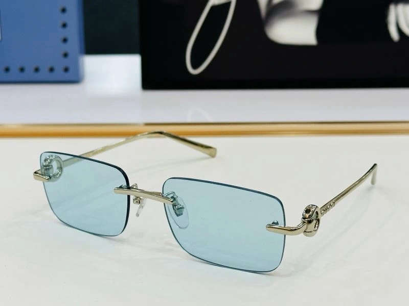 Exact replica Gucci Sunglasses
