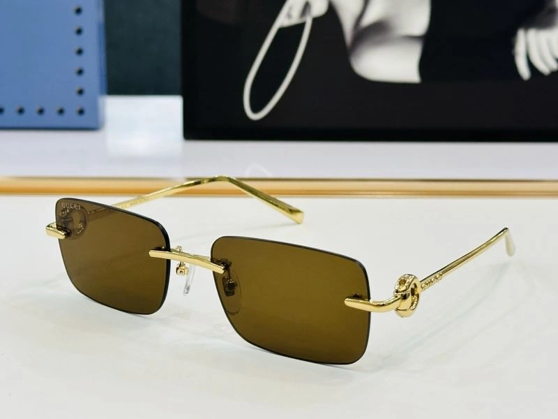 Exact replica Gucci Sunglasses