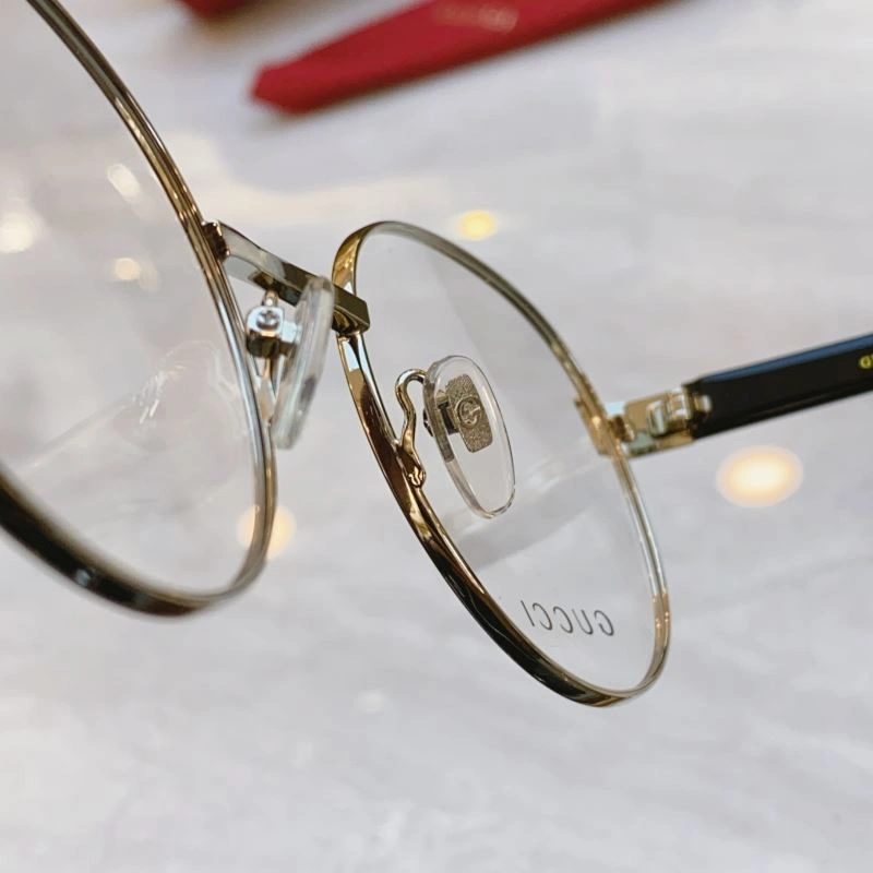 Brand-authenticated Gucci Sunglasses