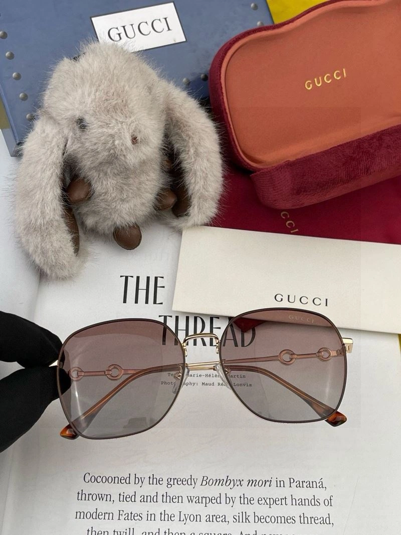 Brand-authenticated Gucci Sunglasses