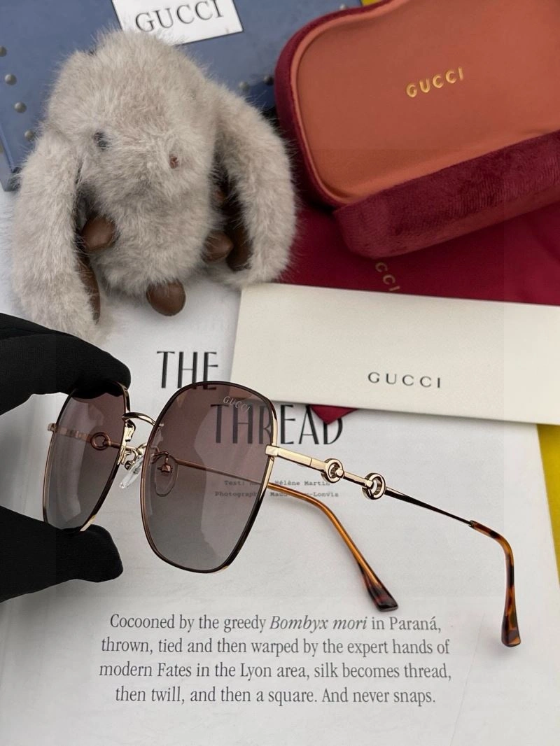 Brand-authenticated Gucci Sunglasses