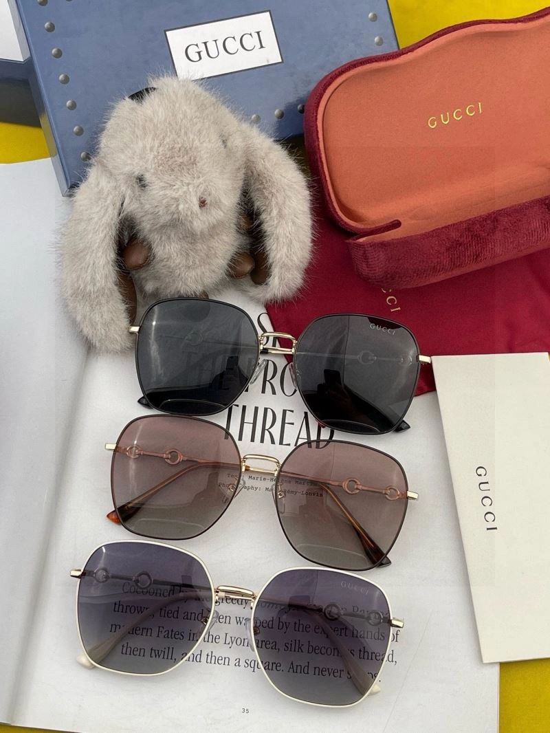 Brand-authenticated Gucci Sunglasses