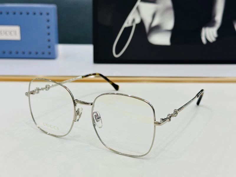 Exact replica Gucci Sunglasses
