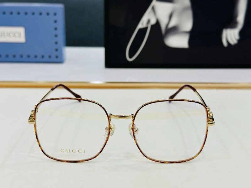Exact replica Gucci Sunglasses