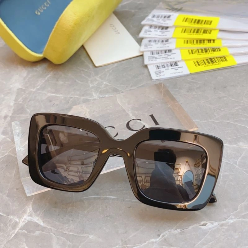 Accurate model Gucci Sunglasses