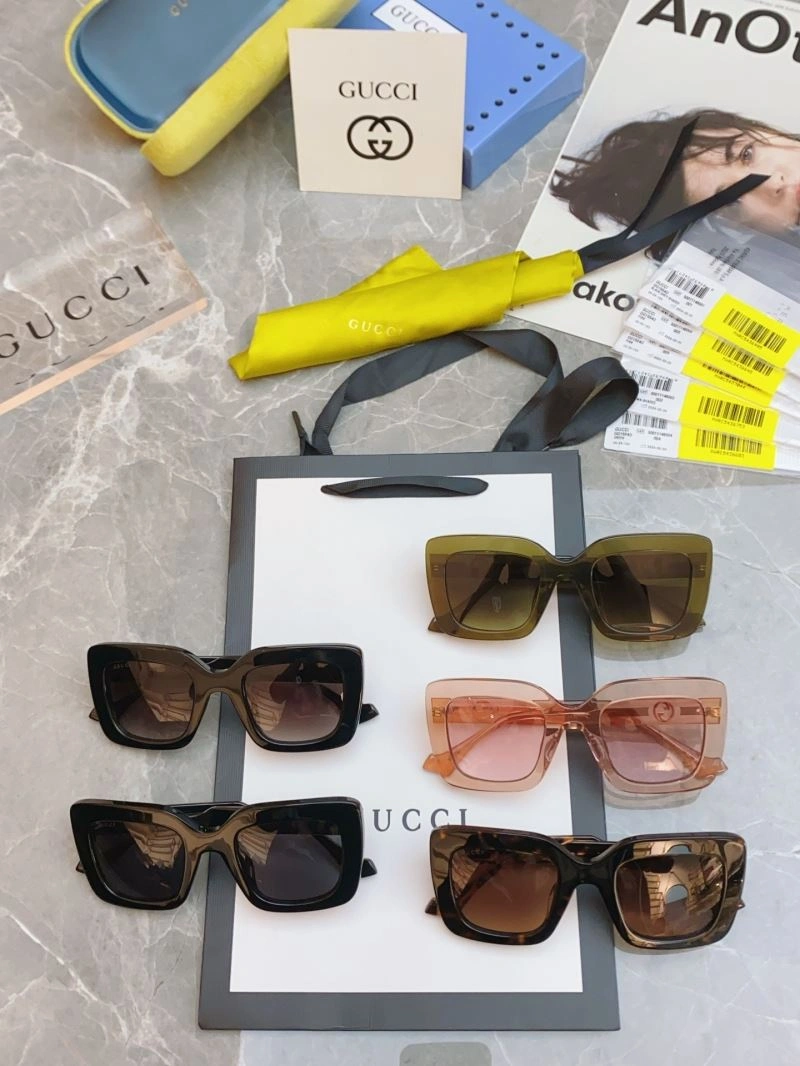Accurate model Gucci Sunglasses