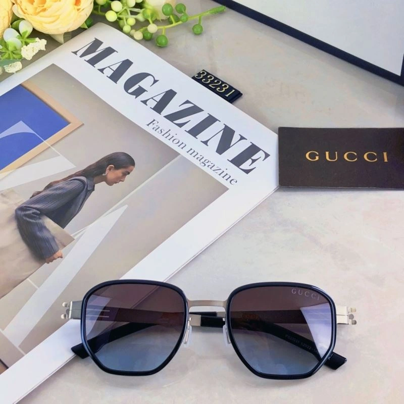 Accurate model Gucci Sunglasses