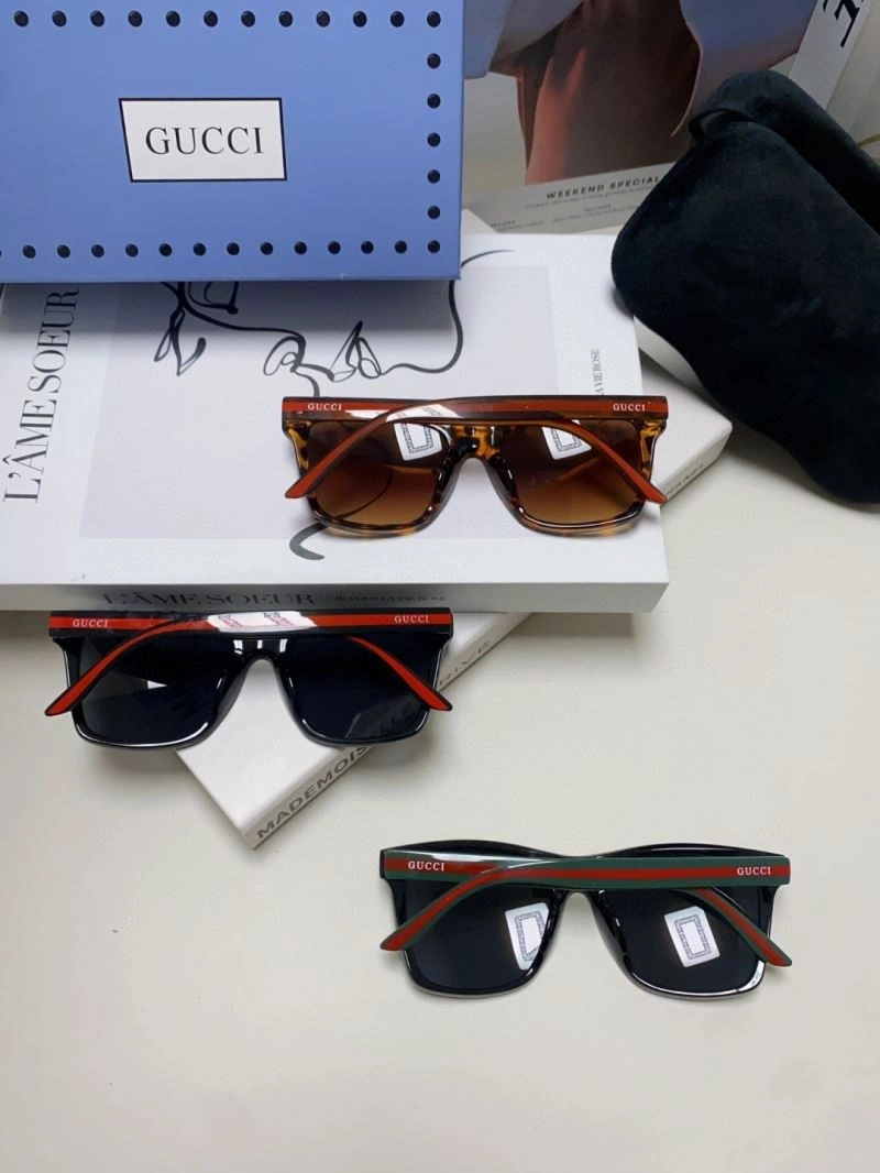 Top mirror Gucci Sunglasses