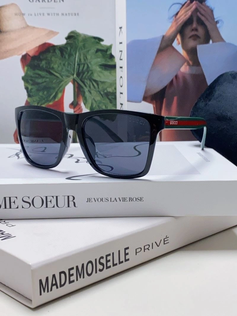 Top mirror Gucci Sunglasses