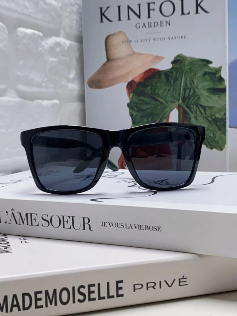 Top mirror Gucci Sunglasses