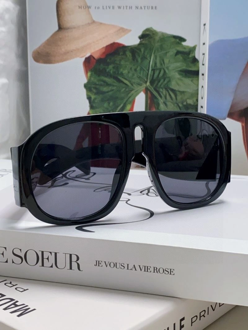Value-priced Gucci Sunglasses