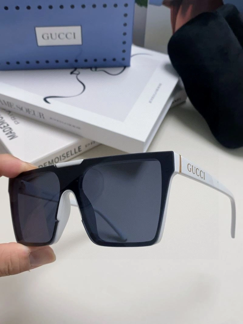 Budget-friendly Gucci Sunglasses
