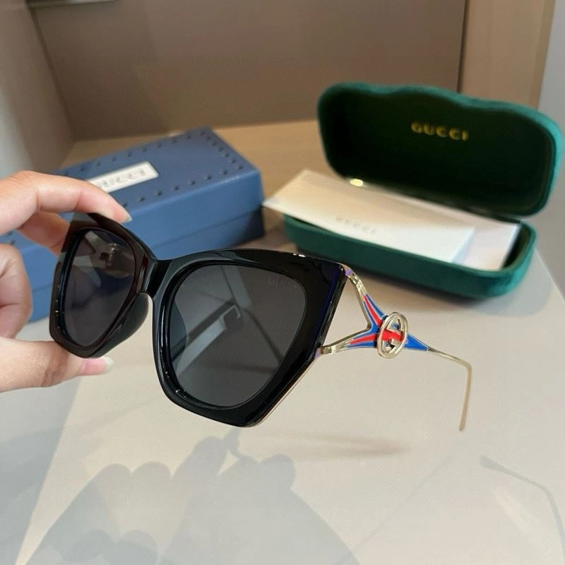 Economical Gucci Sunglasses