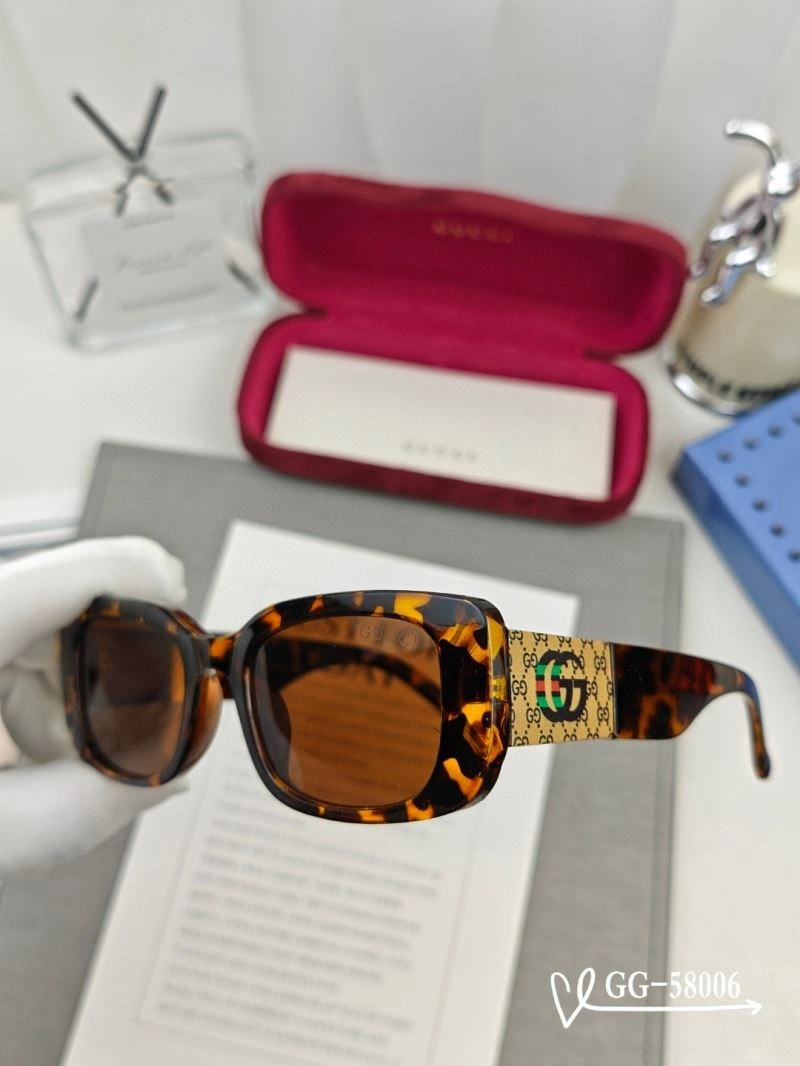 Top match Gucci Sunglasses