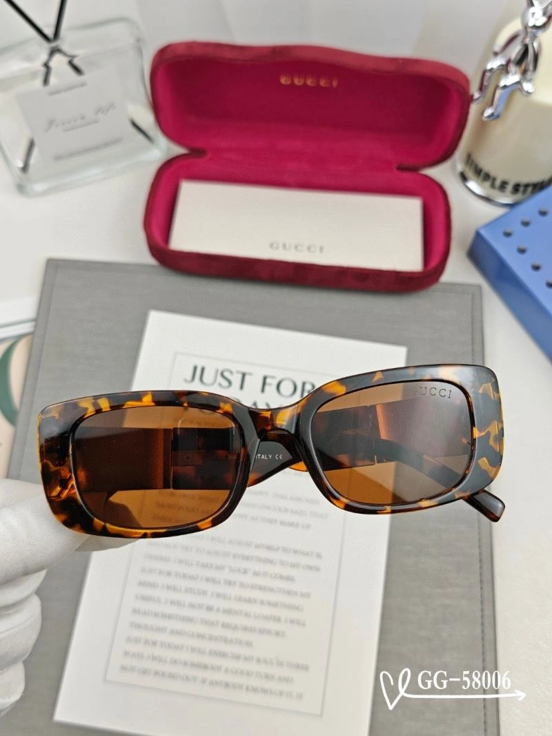 Top match Gucci Sunglasses