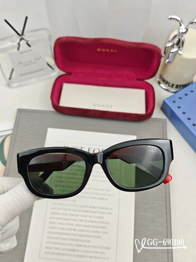 Budget-friendly Gucci Sunglasses