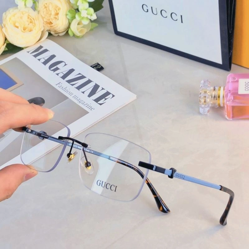 Accurate model Gucci Sunglasses