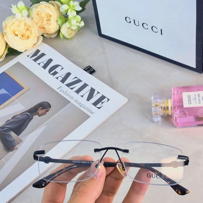 Accurate model Gucci Sunglasses
