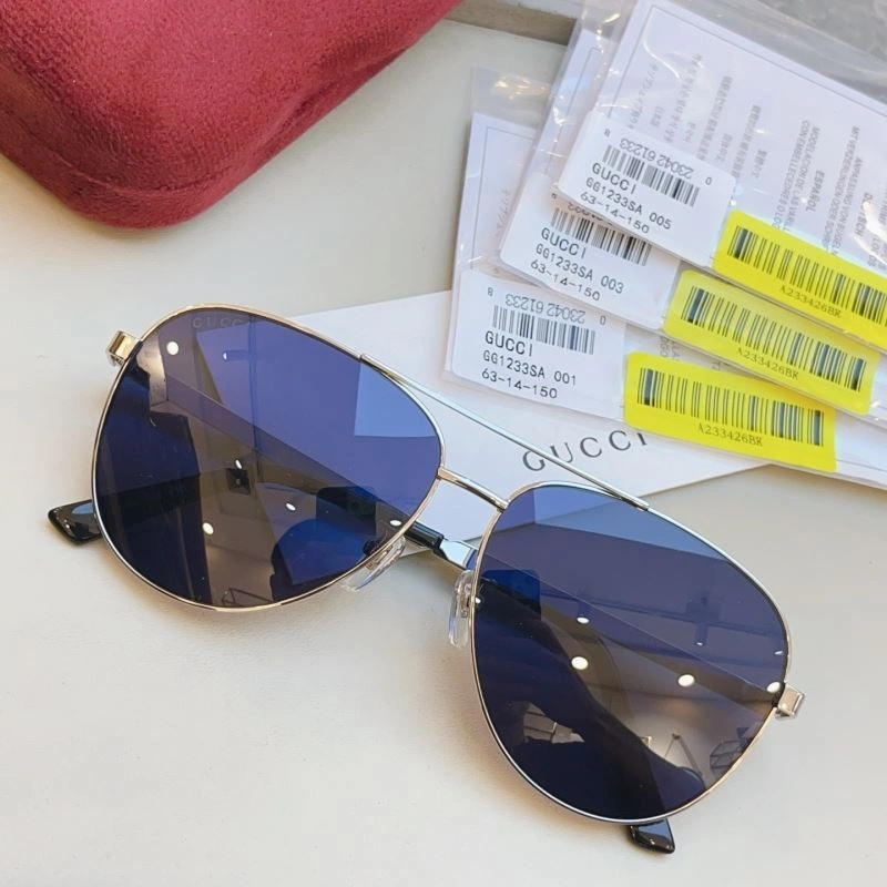 Accurate model Gucci Sunglasses