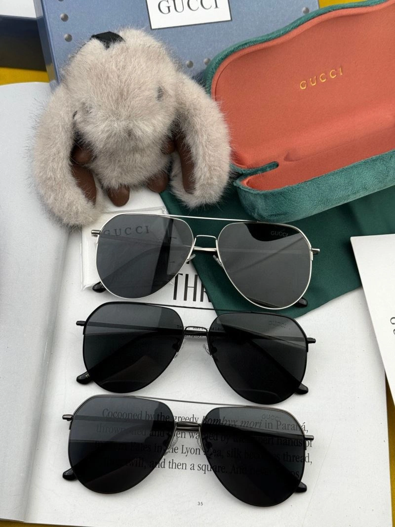 Top mirror Gucci Sunglasses
