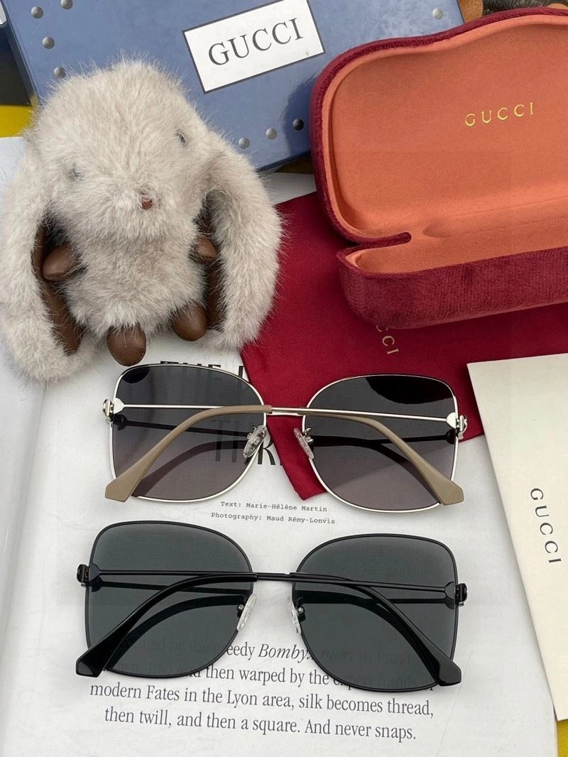 Accurate model Gucci Sunglasses