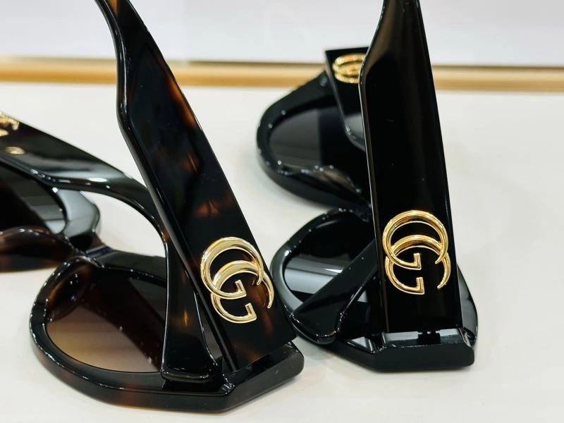 Budget-friendly Gucci Sunglasses